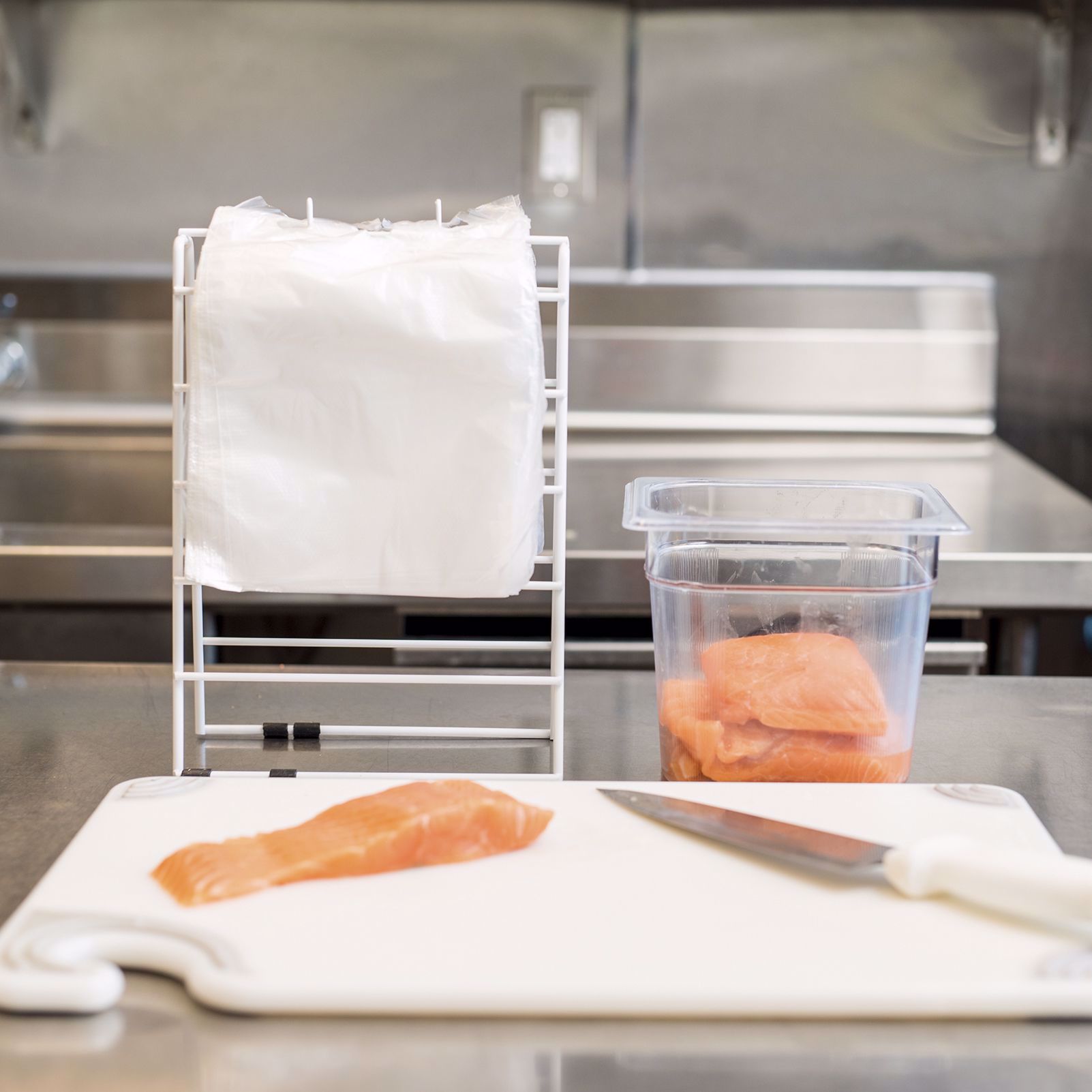 NCCO International Limited. DISPSB-65 Wire Coated Portioning Bag ...